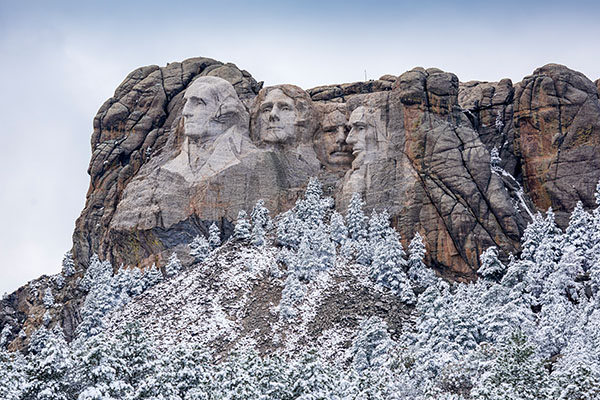 Deadwood Winter Monuments Guided Tour - Black Hills Vacations